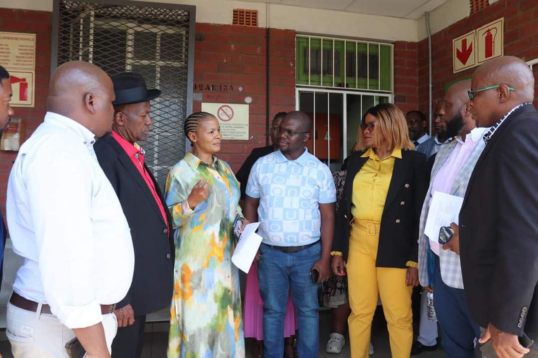 Executive Mayor Shiela Mabale-Huma and MEC Sello Lehari Visit ...